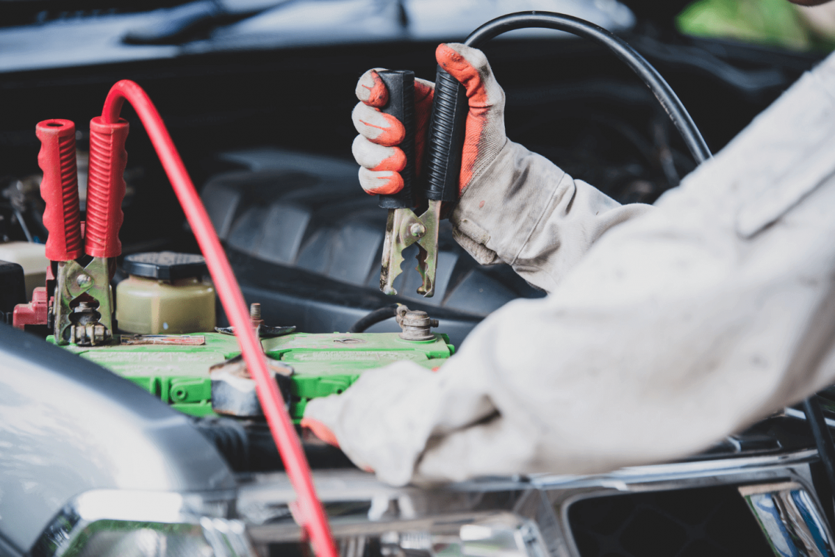 Jump Start Car Service Breakdown In High Wycombe | 24/7